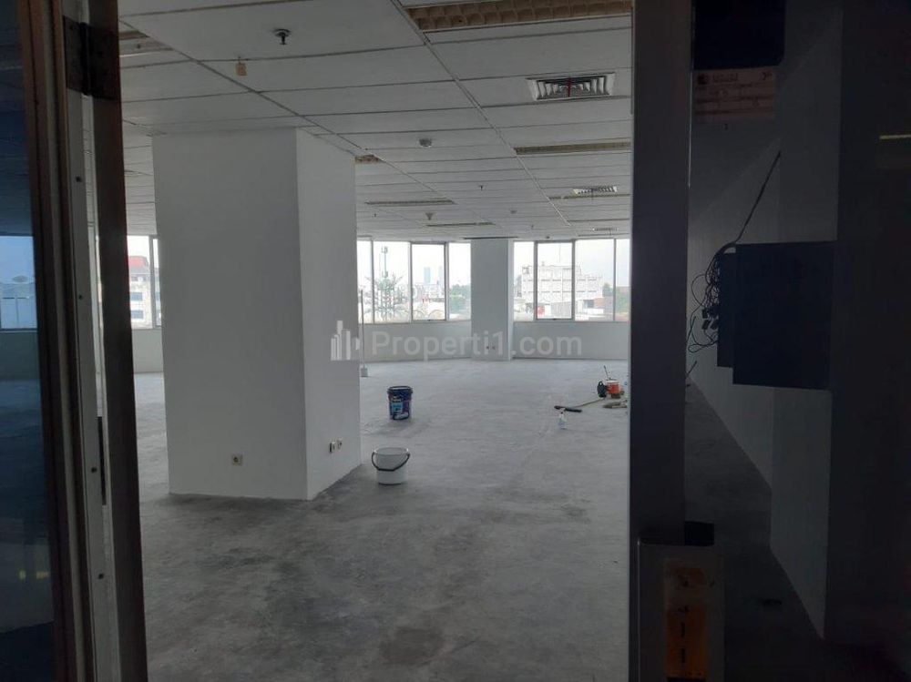 Sewa Ruang Kantor Murah dan Strategis di Menara Era Senen Jakarta Pusat ...