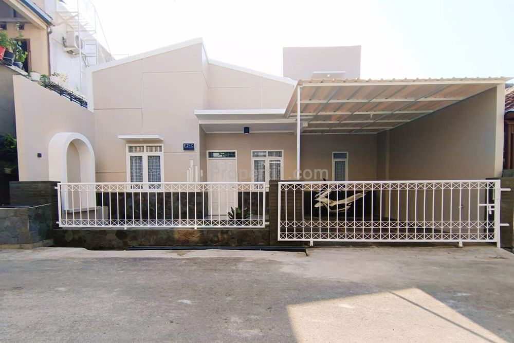 Jual Rumah di Kawaluyaan Bandung Murah Butuh Uang Pemilik Langsung Tanpa Perantara