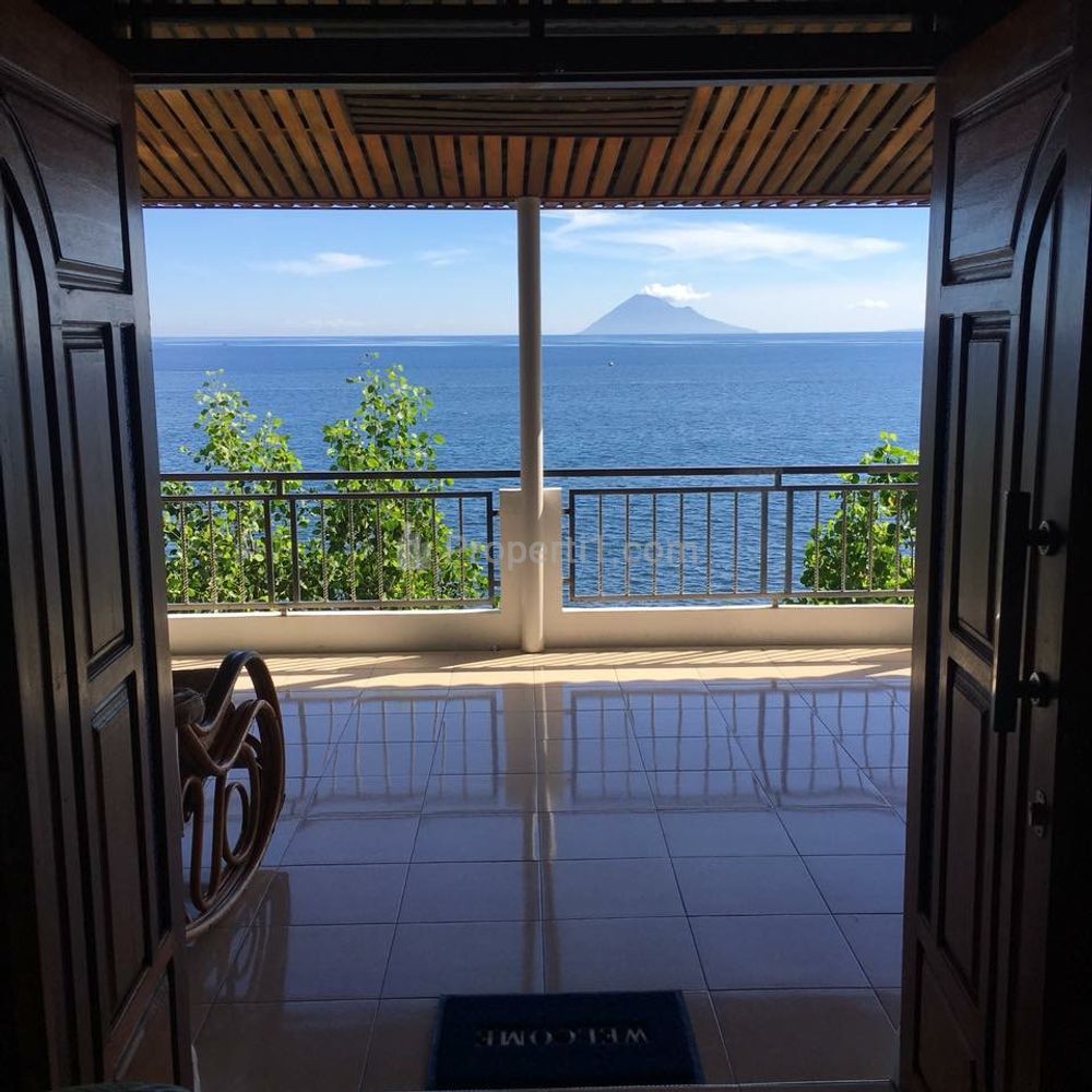 Jual Cepat Villa Mewah Pinggir Pantai di Minahasa, Sulawesi Utara ...