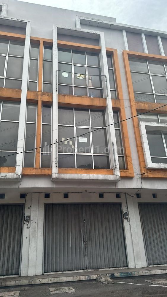 Sewa Ruko Murah 3 Lantai Palem Semi Karawaci Tangerang - Properti1